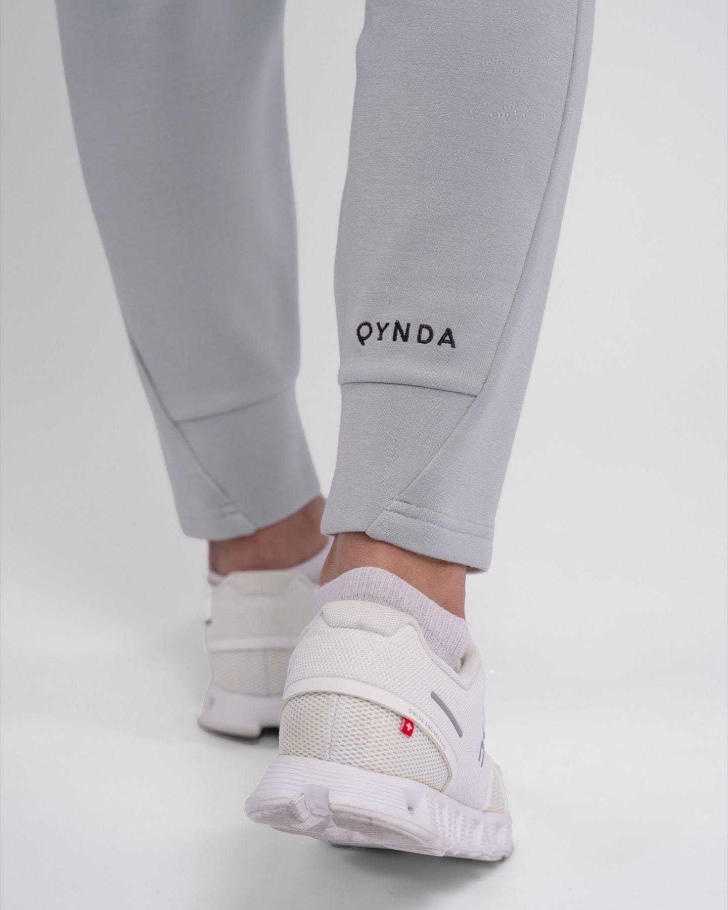 JOG 2.0 JOGGER - Best Workout Jogging Pants For Women | QYNDA